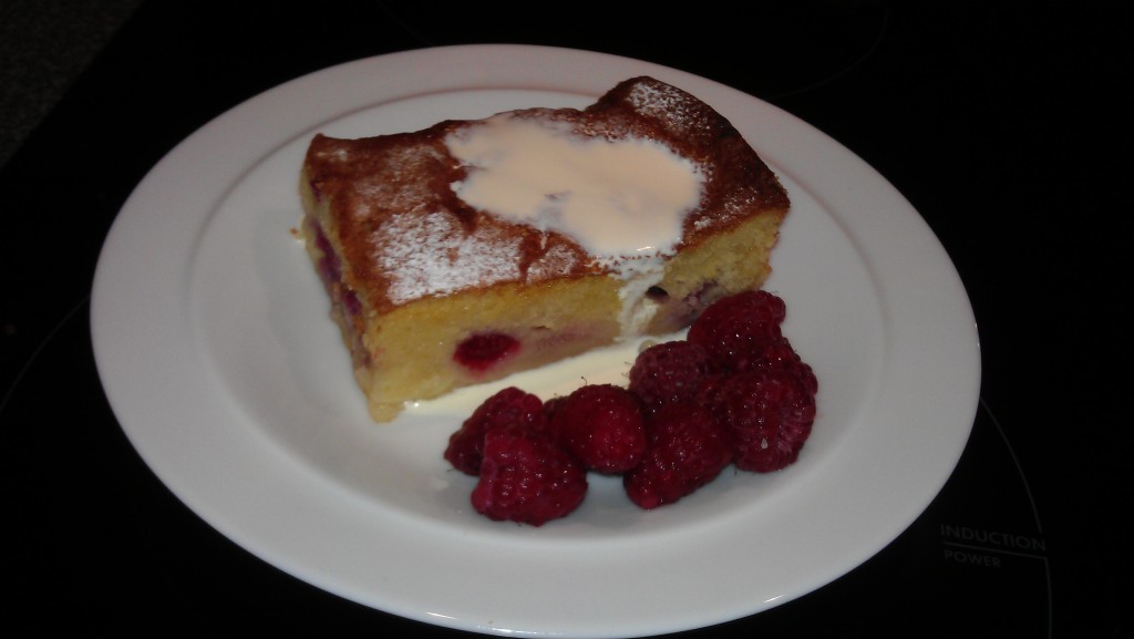 Pear and raspberry cake | Ricette & Misfatti ↔ Recipes & Misdemeanors